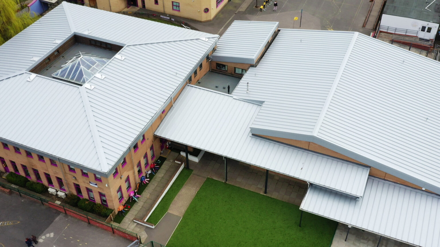 Metal Waterproofing Roof Systems